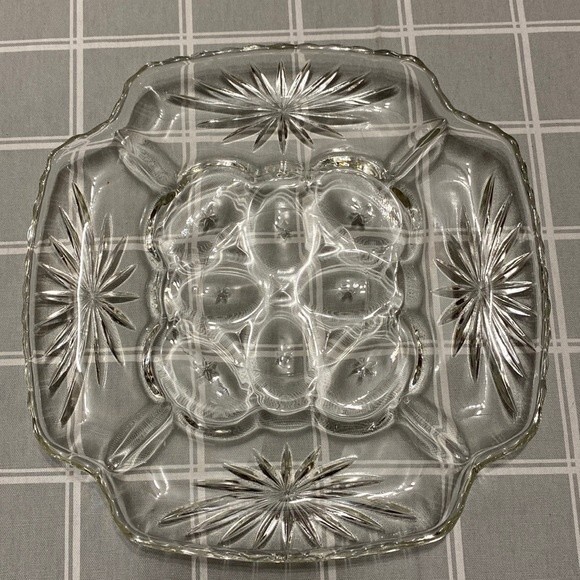 Anchor Hocking | Dining | Vtg Prescut Clear Anchor Hocking Plate Holds ...
